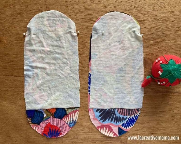 How to make socks - FREE sock pattern - La creative mama
