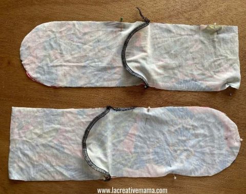 How to make socks - FREE sock pattern - La creative mama